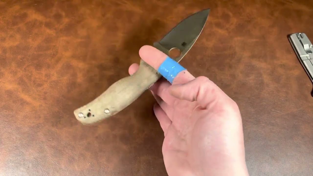 Knife Twirling/Spinning Tutorial!!! Hope this helps! #tutorial #knife #tricks