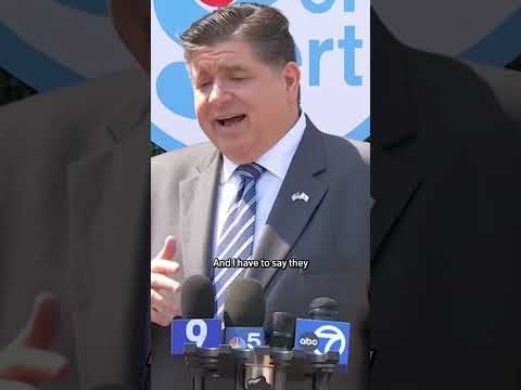 Chicago Mayor Johnson and IL Gov. Pritzker REACT to chaotic ICE raids in South Loop