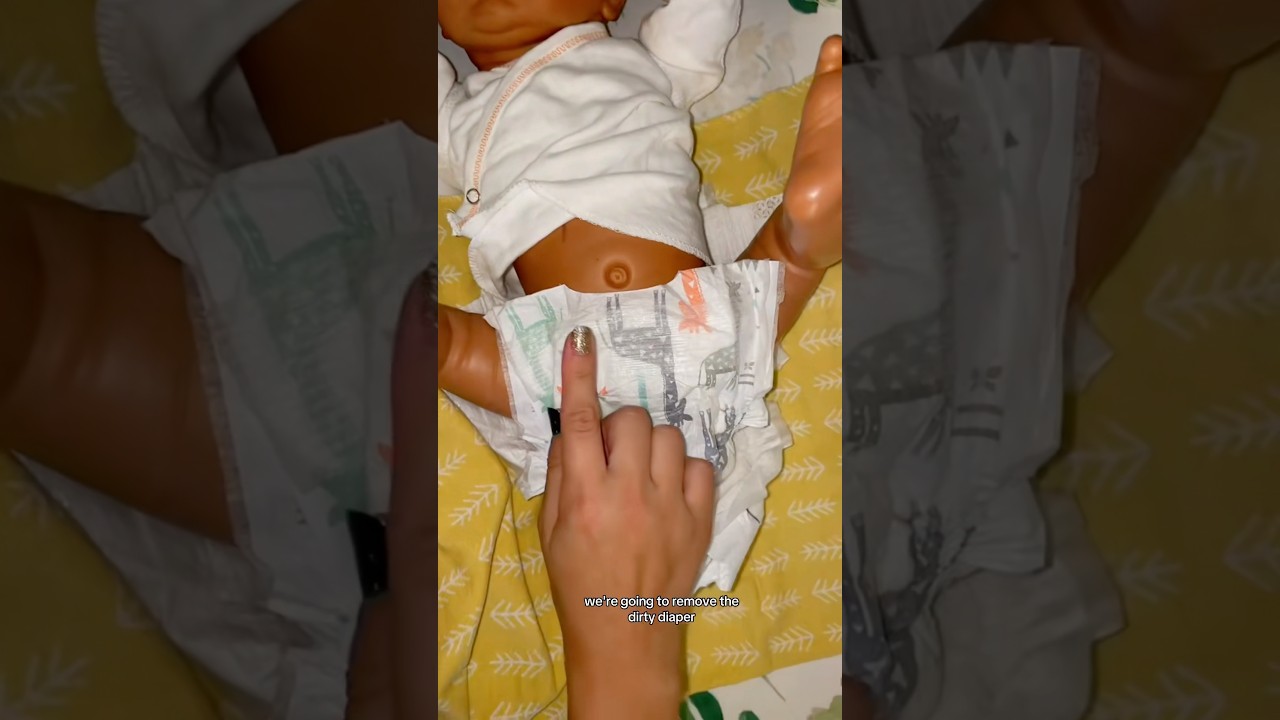 How to change a diaper! #nurse #baby #howto