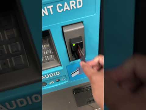 Chicago: How to buy your All Day CTA metro card to ride both train (aka, the “L”) and bus.