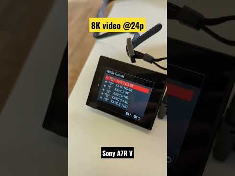 Sony A7R V hands-on – 8K + 4 axis articulating screen and ridiculously good AF #SonyA7V