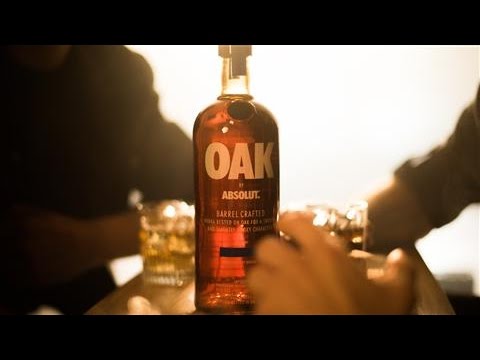 Weekend Sip: Oak, Absolut's Bourbon-Flavored Vodka