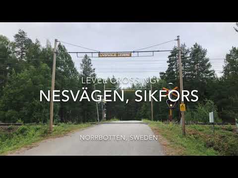 (4K) Level Crossing, Nesvägen, Sikfors, Norrbotten, Sweden