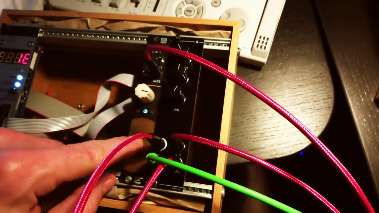 ST Modular  - Feed
