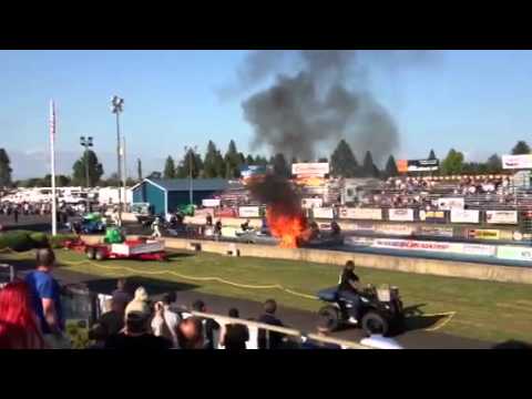 Man burns to Death in race car.