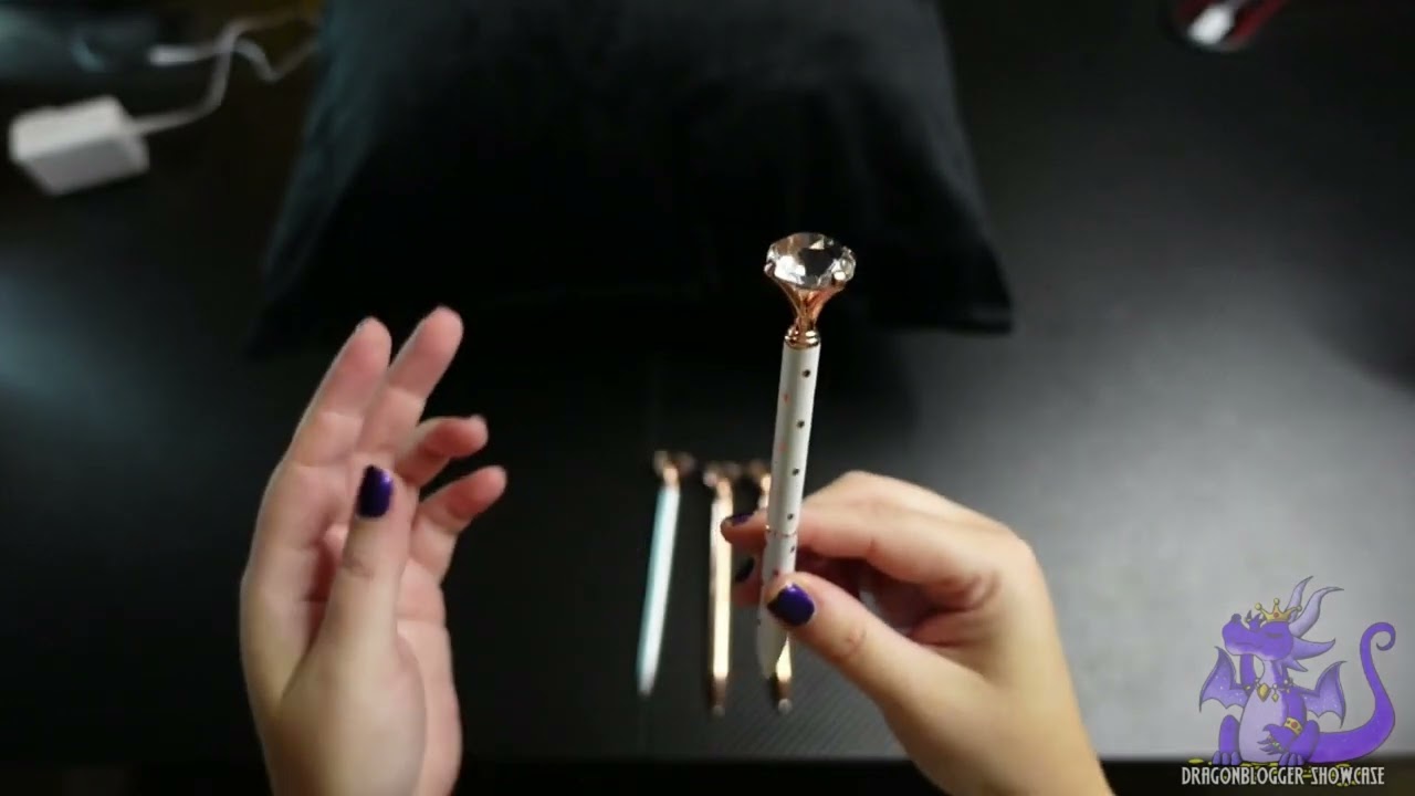 Showcasing ZZTX Big Crystal Diamond Ballpoint Pens