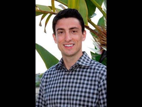 Dr Charlie Fagenholz