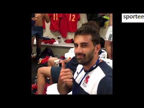 spanish rugby players in locker