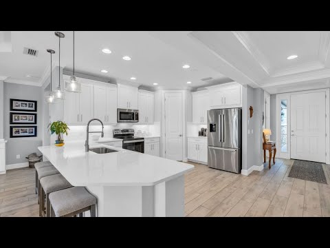9636 Montelanico Loop #103 Naples, FL 34119