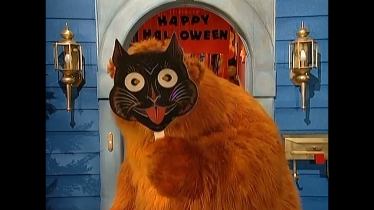Bear In The Big Blue House Halloween Bear Part 1
