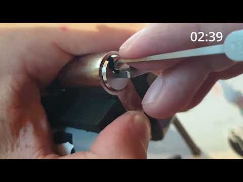 (unlocked 60) BKS 88 5-pin lock picked and gutted