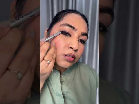 Smudgeproof Black Kajal- By Recode
