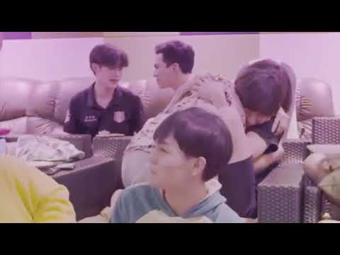 [JimmyTommy MaxNat] Domunditv brothers watching TV together and...