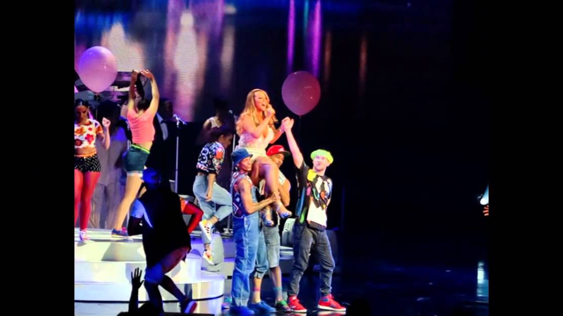 Videos Costume Design - Jose Mariscal Stylist