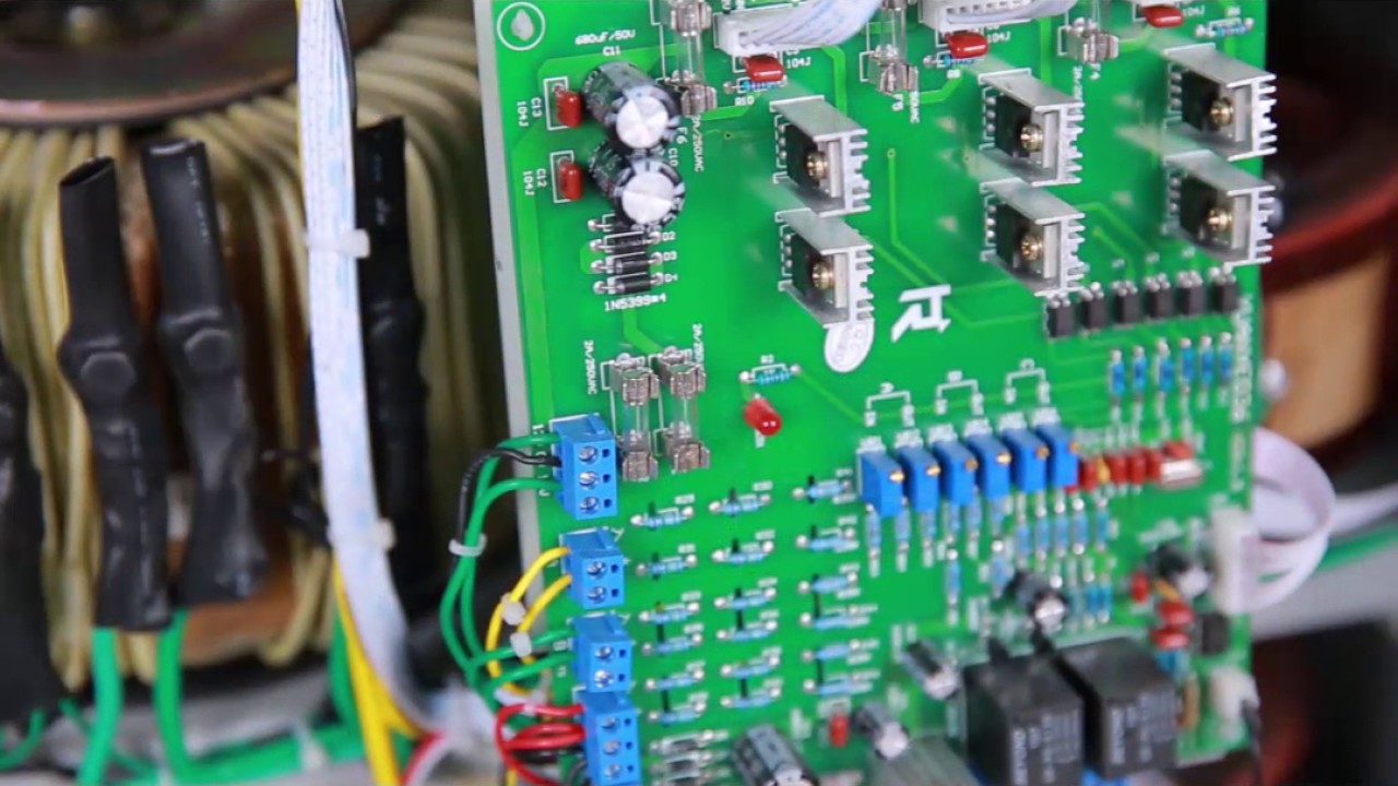SJW type 3 phase voltage regulator.