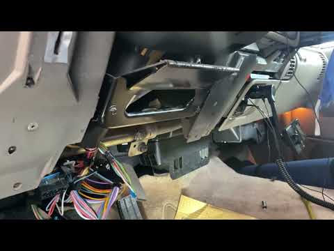 No brake lights on 1999 Chevy Tahoe