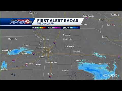 LIVE: Weather radar shows light snow moving through Kansas City area