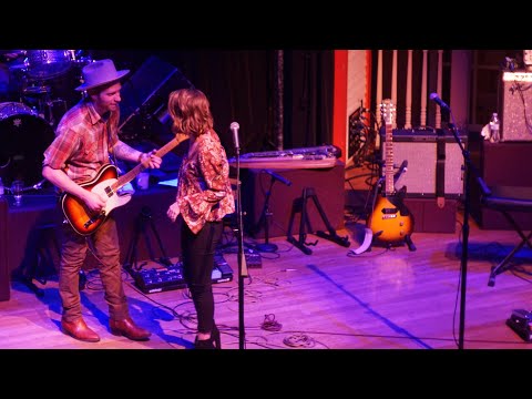 The Appletons Live From Buck Owens Crystal Palace !