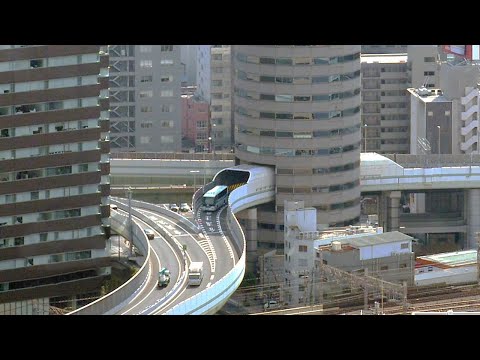 Highway through a Building Story β
ONLY in JAPAN