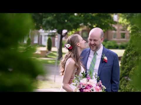 St. Paul College Club Wedding I St.Paul, MN I An Intimate Wedding Celebration