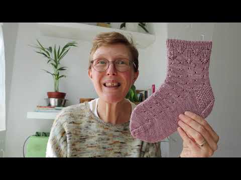 June Knitting Vlog – louleigh