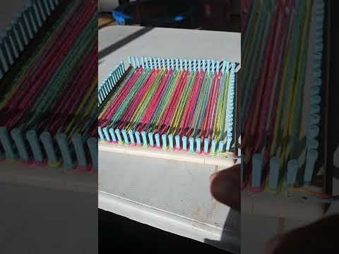 Weaving a Potholder Martha Stewart Loom Reveal #yarnlife #weaving #potholder #crafts #artsandcrafts