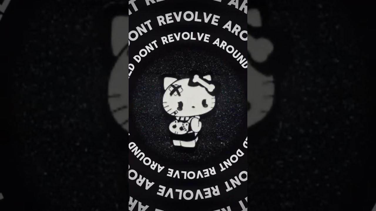 Emo hello kitty🖤🖤