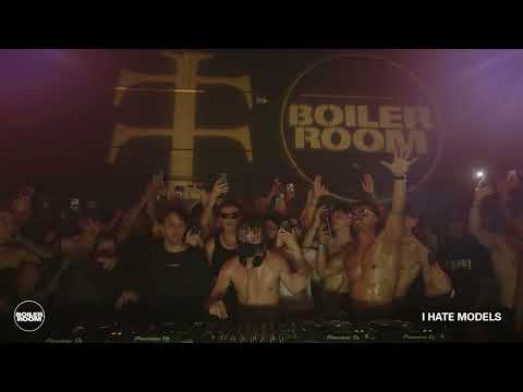 El Columpio Asesino - Toro (I HATE MODELS Speed Up Revival Edit of André VII RMX) | Boiler Room 2024