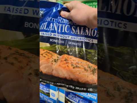$4.37 Costco Frozen Salmon for Sushi, am I in danger? #salmon #sushi #costco #japanesefood