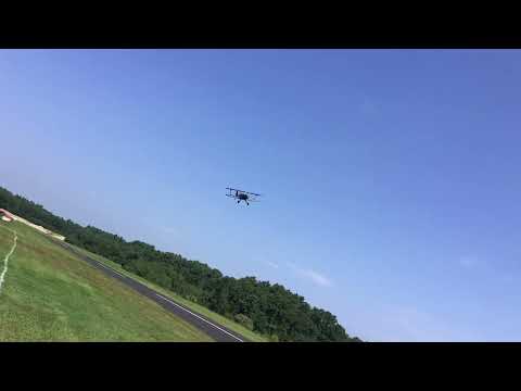 Stolp Starduster Too Low Pass At Cranland Airport (28M)