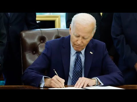 What is a presidential pardon? How is it different than a commutation of sentence?