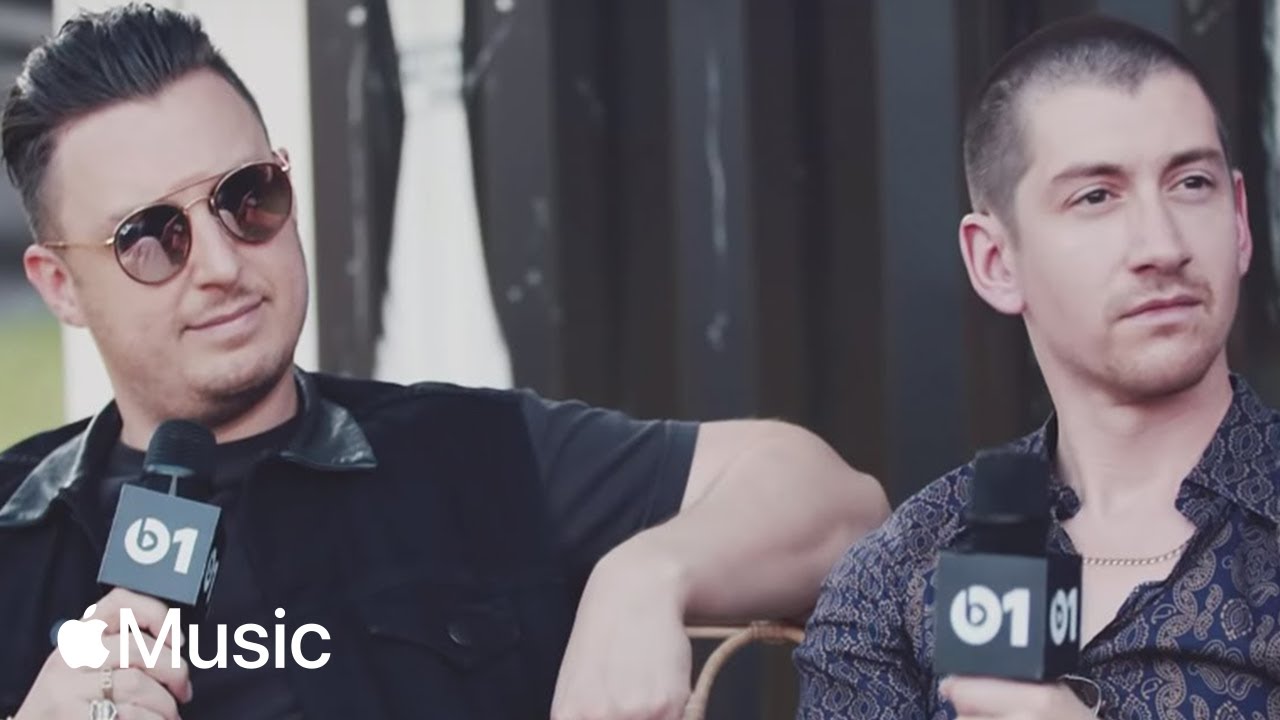 Jamie Cook A Guitarist Journey Pushing Boundaries - Guitardoor