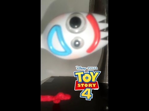 Dance like no one's seeing! #toystory #toystory4 #forky #andy #woody #buzzlightyear #unboxing #dance