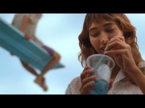 Summer-Berry Refresher® | The Starbucks Coffee Company