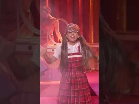'Mama I'm a Big Girl Now' (Ariana Grande, Dove Cameron) ๐ #shorts | Hairspray Live!