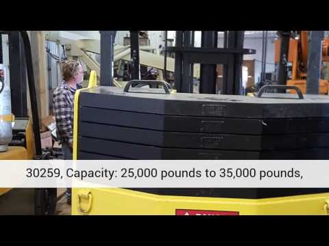25,000lb. to 35,000lb. Capacity Hoist Forklift For Sale