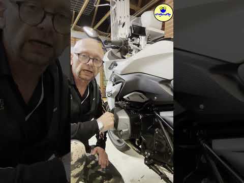 5 Reasons To Buy A BMW R1250RS