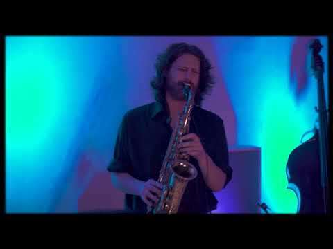 The Discussions - "Only Gentle Magic Can" - Live At Future Fields