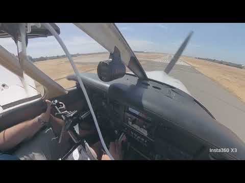 Piper Archer II Landing at McClellan Airfield, KMCC
