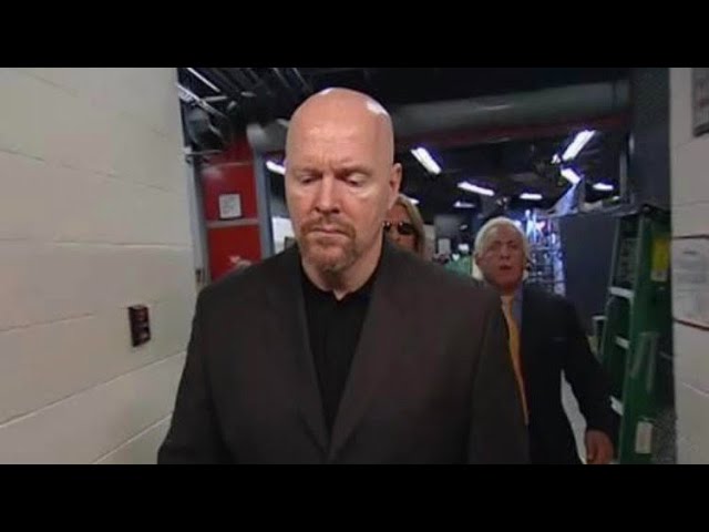 Former WWE employee willing to help John Laurinaitis in court