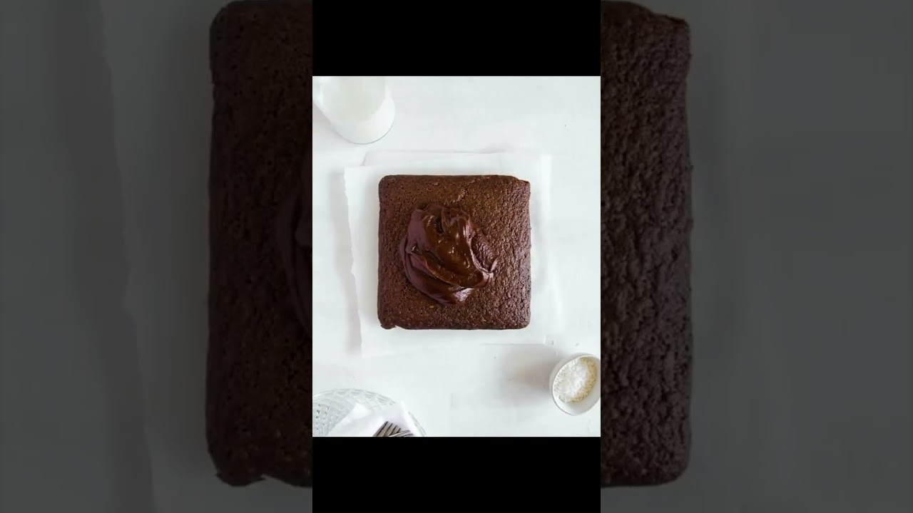 coconut chocolate cake .