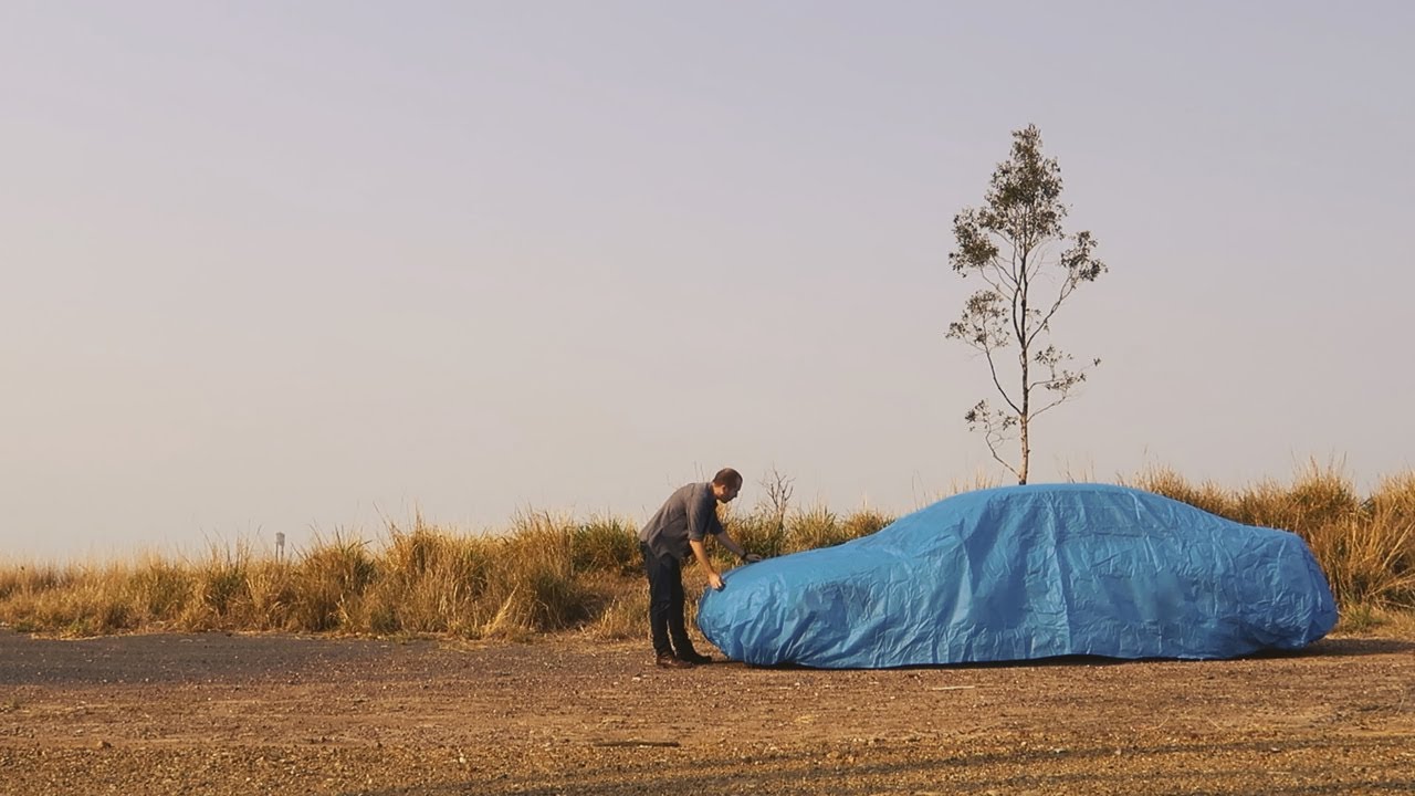 Holden VT Commodore Trailer - MotoringBox