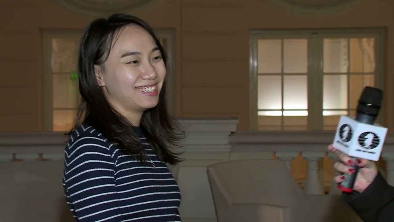 Interview with Lei Tingjie after winning the first game of the FIDE ...