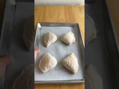 Trying Trader Joe's NEW Sfogliatella Pastry #traderjoes #foodreview #tastetest