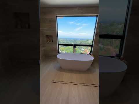 Touring a Brand New Home in Encino
