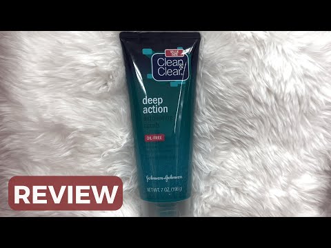 REVIEW: Clean & Clear Oil-Free Deep Action Exfoliating Facial Cleanser