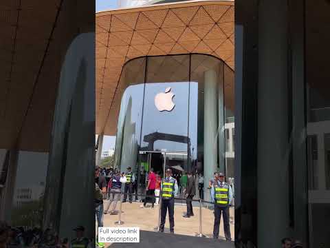 First apple store in India Mumbai | Apple store at BKC Bandra #applestore #viral #trending #ytshorts