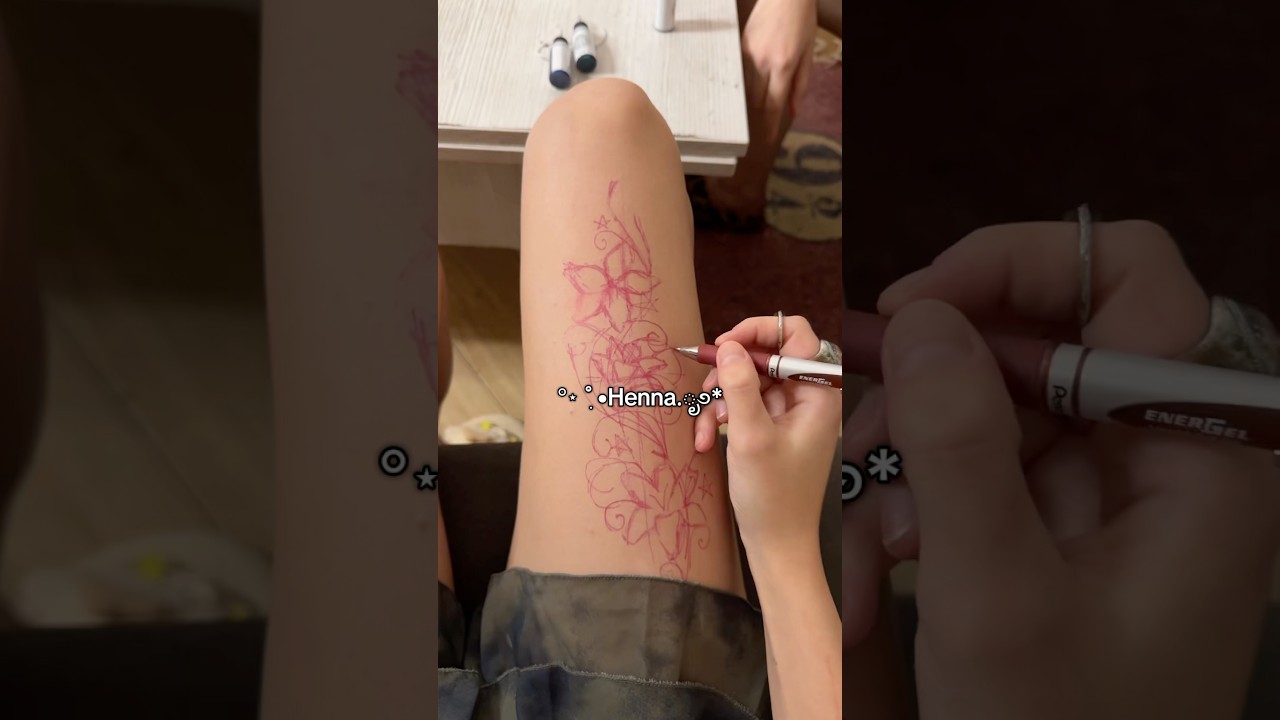 Henna tattoo🌹