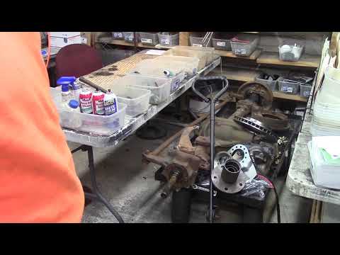 WHAT'S THE DIFFERENCE BETWEEN A D 100 & A W 100