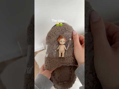 Get yours in the LlNK lN BlO🛍️🐶#dog #wienerdog #gift #dachshund #valentinesday #slippers